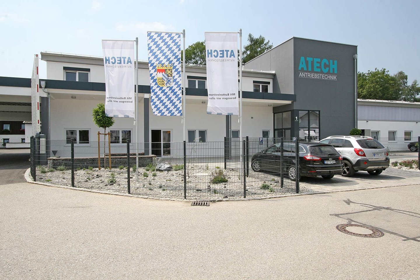 ATECH GmbH | Antriebstechnik | | Über uns